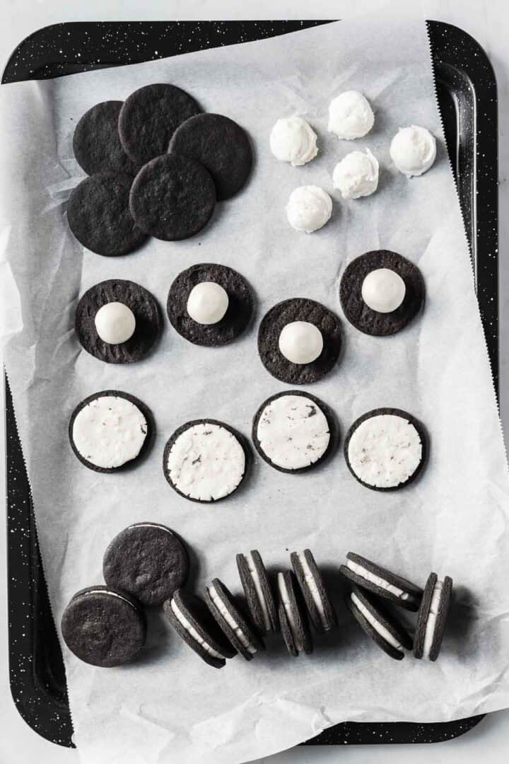 Homemade Oreo Cookie Recipe (Copycat Oreos) - The Floured Table